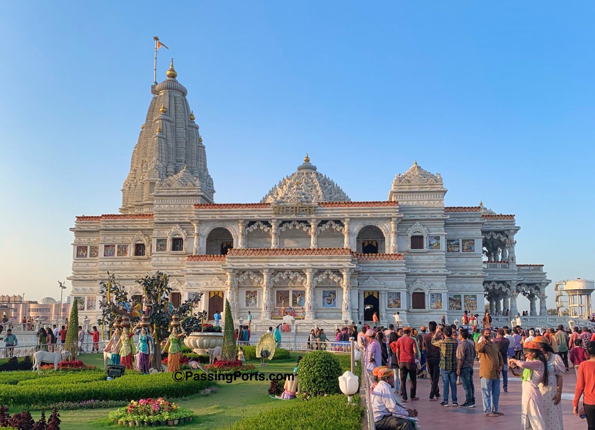 Prem Mandir Vrindavan - Passing Ports